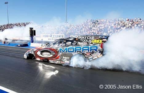 Drag Racing List - 2005 NHRA Sonoma Photos - Funny Car