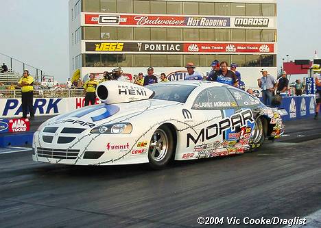 Drag Racing List - The 50th NHRA U.S. Nationals: Indy 2004 - Pro Stock (1)