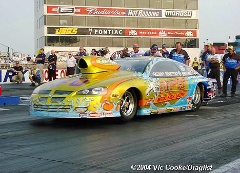 Drag Racing List - The 50th NHRA U.S. Nationals: Indy 2004 - Pro Stock (1)