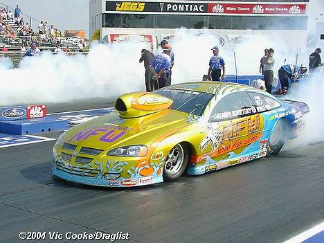 Drag Racing List - The 50th NHRA U.S. Nationals: Indy 2004 - Pro Stock (1)