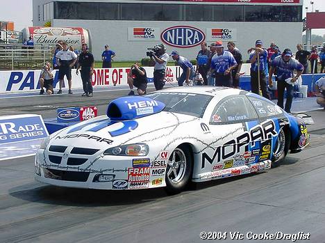 Drag Racing List - The 50th NHRA U.S. Nationals: Indy 2004 - Pro Stock (2)