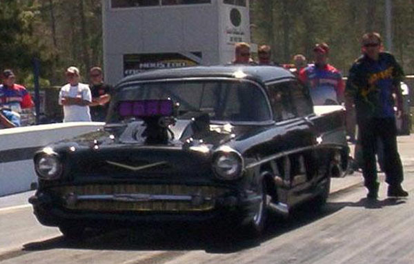 Drag Racing List - Dave Wood's 57 Chevy is Extreme!