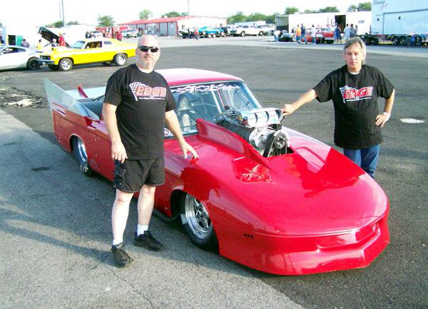 Drag Racing List - Chucky's in Luv