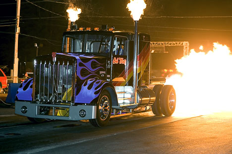 Drag Racing List - 2004 Amalie Pro North American Nationals Photo Review