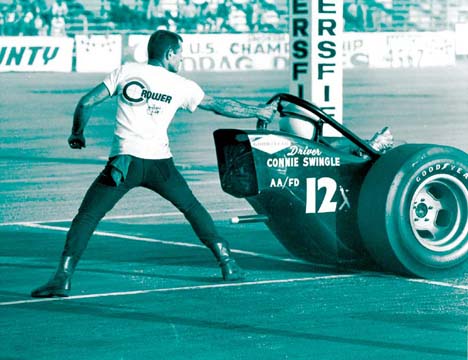 Drag Racing List - Big Daddy Helps Connie Swingle Stage at Bakersfield