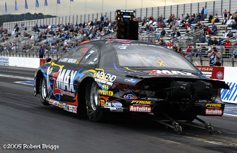 Drag Racing List - End of Qualifying at the 2005 Winternationals
