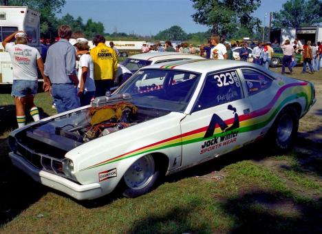Drag Racing List - Well Dressed Hornet
