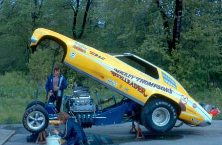 Drag Racing List - M/T's Powerful Pontiac
