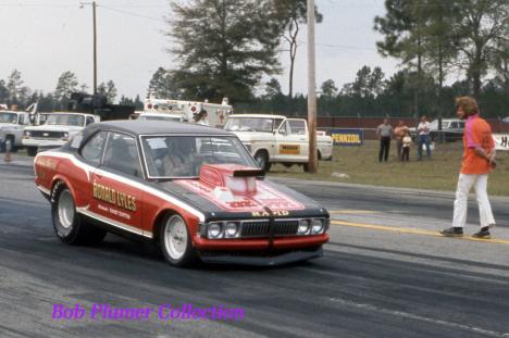 Hemi Colts in Photos - Drag Racing List